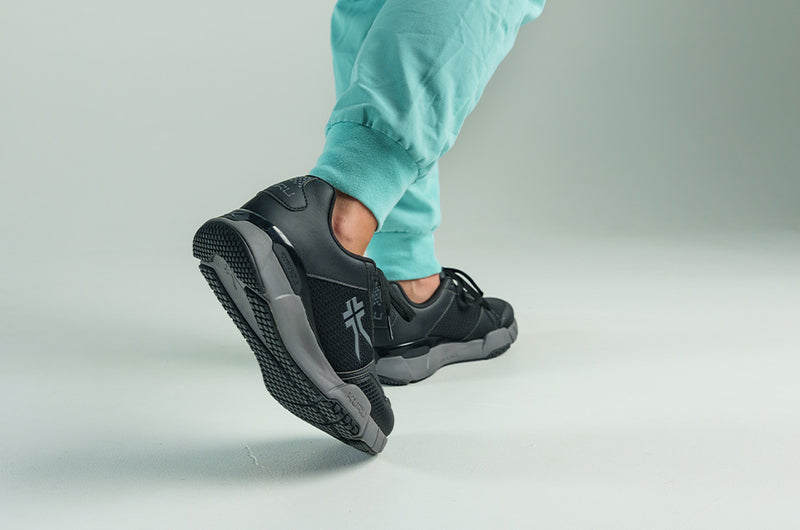 QUANTUM 2 WIDE Women's Fitness Sneaker | KURU Footwear